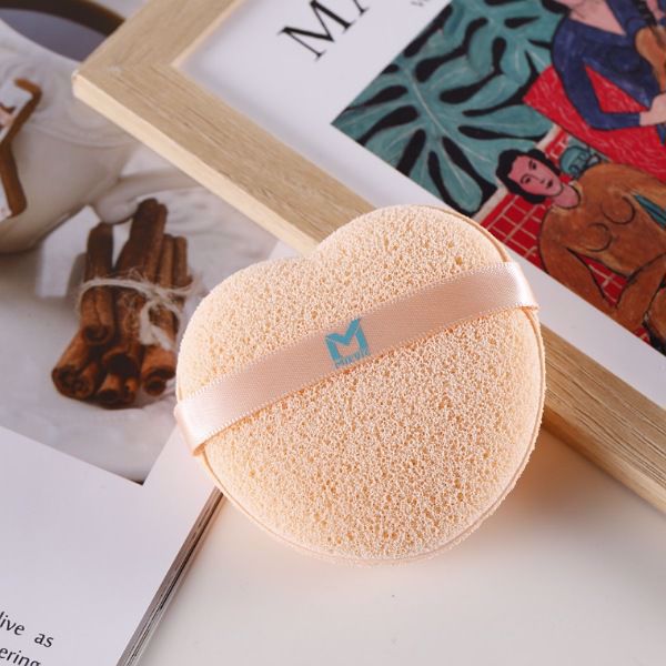 Mievic | Makeup and Cosmetics Online | Heart-shaped Face Puff
